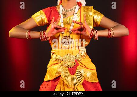 Close up shot of bharatanatyam dancer doing eye moments or drishti ...