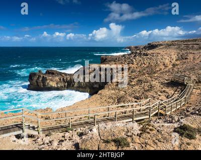 Boardwalk to Whistling Rocks, Streaky Bay, Eyre Peninsula Stock Photo ...