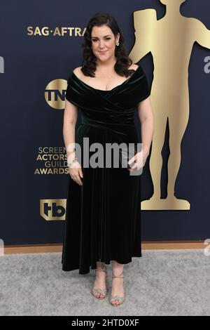 Melanie Lynskey arrives at the 28th Screen Actors Guild Awards held at ...
