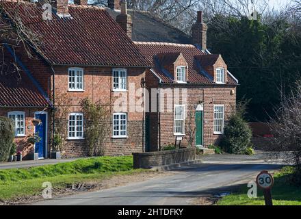 Cottages in the village of Lockington, East Yorkshire, England UK Stock ...