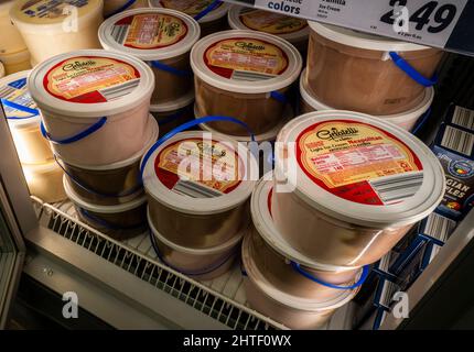 Ice cream of a Lidl supermarket Stock Photo - Alamy