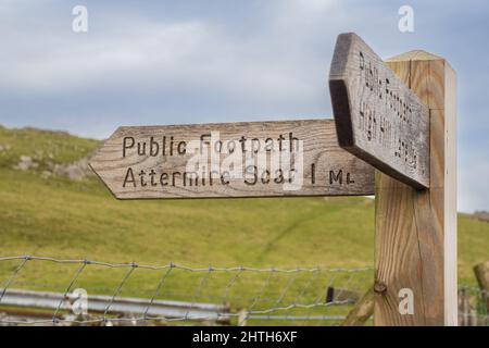 Walk or Ride - The Settle Loop The Settle Loop was the first section of ...