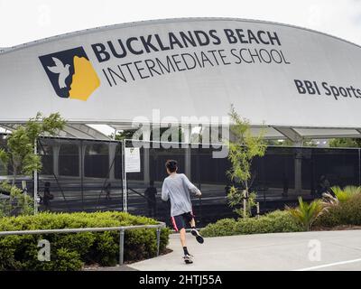 View of BBI Bucklands Beach Intermediate School Stock Photo - Alamy