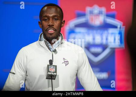 Minnesota Vikings general manager Kwesi Adofo-Mensah speaks during a ...