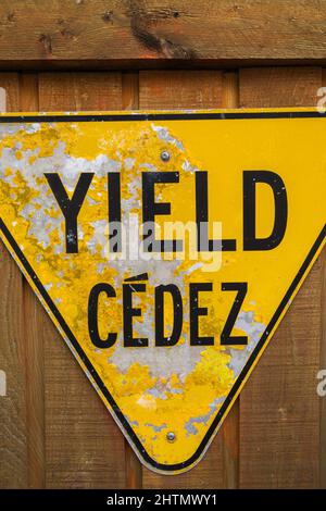 Give way yield french cédez le passage road sign, France, isolated ...