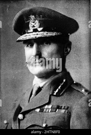 WW1 World War I - Lieutenant General Marshall and Staff Officer leave ...