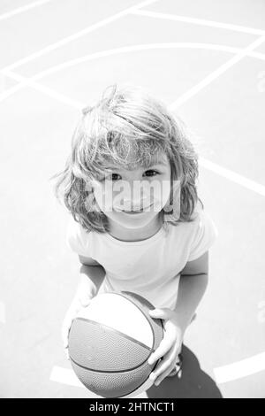 Kids play basketball portrait, head of cute child Stock Photo - Alamy