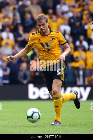 Wolverhampton Wanderers' Ryan Bennett Stock Photo - Alamy