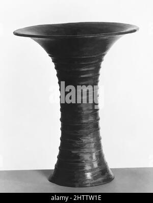 Beaker (Hu), Neolithic period, China, Pottery, H. 7 5/16 in. (18.6 cm ...