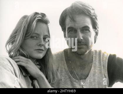 STEALING HOME (1988) MARK HARMON, JODIE FOSTER STHM 003 Stock Photo - Alamy