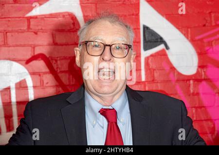 News reporter Charlie Pellett attends RiseNY’s official grand opening ...