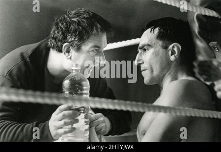 THE BOXER (1997) KEN STOTT, DANIEL DAY-LEWIS BXER 063 Stock Photo - Alamy