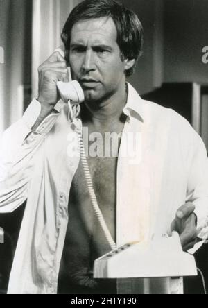 MEMOIRS OF AN INVISIBLE MAN, Chevy Chase, 1992. © Warner Bros ...