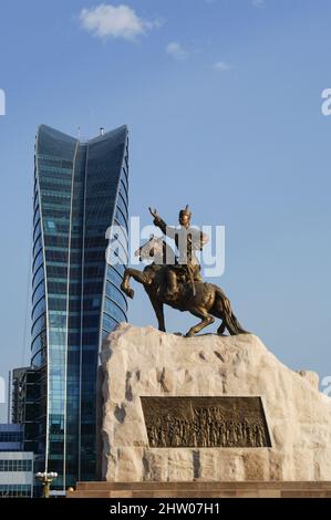 Bronze statue of Sukhbaatar on the Sukhbaatar Square or Genghis Khan ...