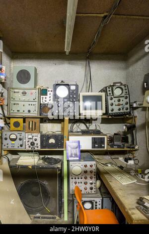 Radio room of Kelvedon Hatch Secret Nuclear Bunker in Essex Stock Photo ...