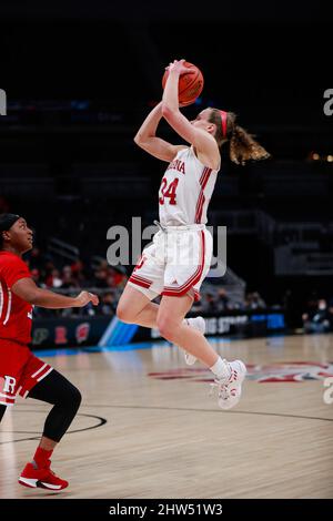 Indianpolis, United States. 03rd Mar, 2022. Indiana Hoosiers forward ...