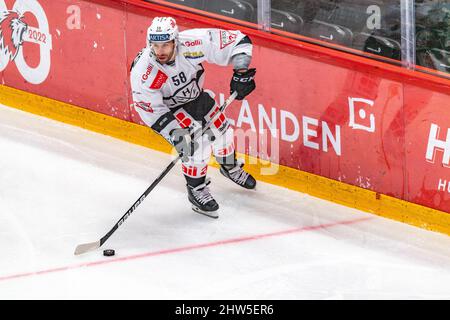 Lausanne, Switzerland. 03rd Mar, 2022. Thibault Fatton (goalkeeper) of ...