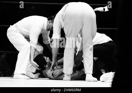 Boxing match between Jimmy Tibbs (white shorts) v Franco Macchia, held ...