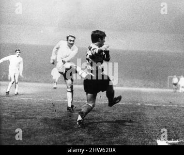 Newcastle United player Bryan Pop Robson with his wife Maureen 12 ...