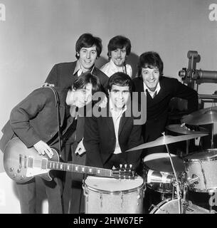 Manchester pop group The Hollies pictured with their stand-in drummer ...