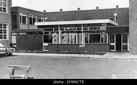 New Students Union building at Rugby College of Engineering Technology ...