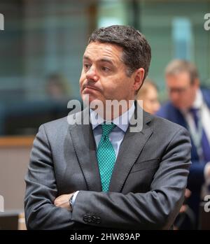 Paschal Donohoe, Irish Minister for Finance, speaks to Media outside ...