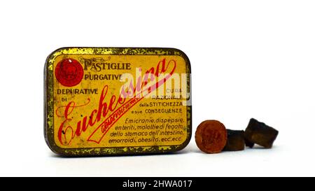 Vintage 1930s EUCHESSINA Purgative tablets medicine tin box for ...