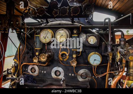 steam train controls Stock Photo - Alamy