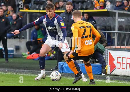 Regan Slater of Hull City looks for options during the Emirates FA Cup ...