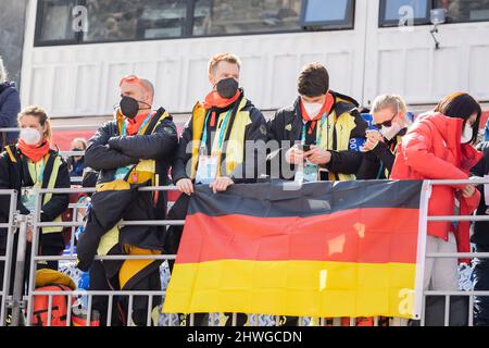 Beijing , China. 06th Mar, 2022. Paralympics, Para Alpine Skiing, Women ...