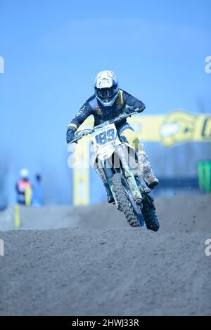 Brian BOGERS (Standing Construcut Gasgas Factory Racing) during the ...