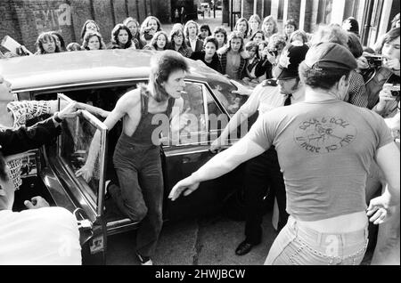 david bowie at hammersmith odeon,1973 Stock Photo - Alamy