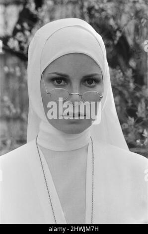 JOEY HEATHERTON, BLUEBEARD, 1972 Stock Photo - Alamy