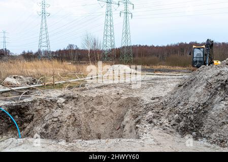 Wellpoint installation to get rid of high groundwater, visible metal ...