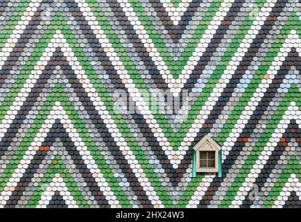 Mosaic roof tiles of St Stephen cathedral in Vienna Stock Photo - Alamy