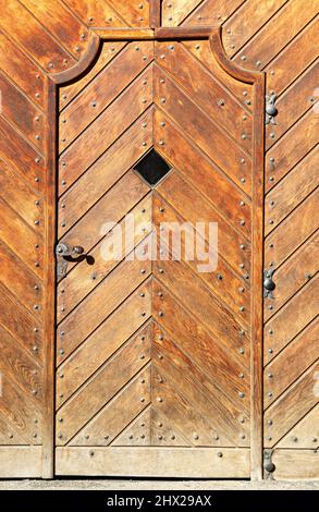 Closed wooden door of a house, Prague, Czech Republic Stock Photo - Alamy