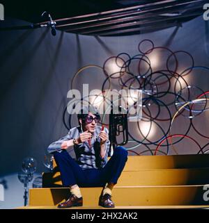 4-3-2-1 Hot and Sweet, ZDF Musiksendung, Moderator: Ilja Richter, 1970 ...