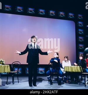 Moderator Ilja Richter in "Disco", Deutschland 1970er Jahre. German ...