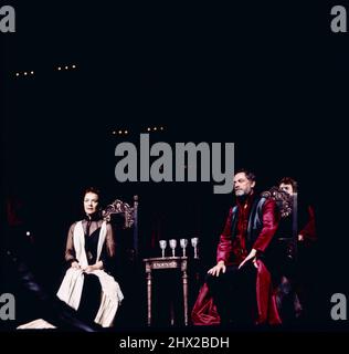 Hamlet, Drama von William Shakespeare, TV-Aufzeichnung aus dem Düsseldorfer Schauspielhaus, 1972 ...