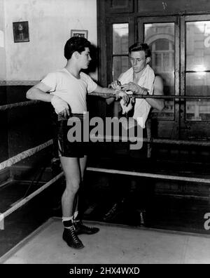 Jimmy Carruthers 1953 Stock Photo - Alamy