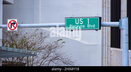 US1 Biscayne Blvd street sign in Miami Stock Photo - Alamy