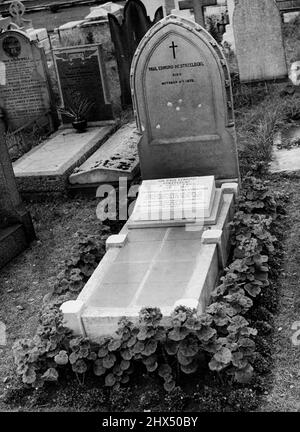 Famous Polish Scientist Commemorated In A London Cemetery -- A memorial ...