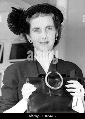Woolworth heiress ( Barbara Hutton ) in London with her Prince Alexis ...