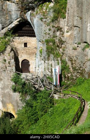 Slovenia, Inner Carniola, Predjama Castle, exterior view Stock Photo ...