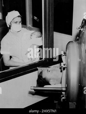 Negative Pressure Ventilator, Iron Lung Stock Photo - Alamy