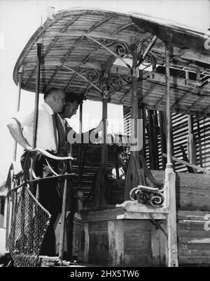Trams Old Fashioned - Stream Horse Drawn - Trams. August 12, 1935 Stock ...