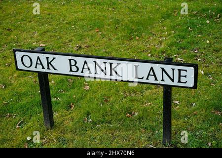 Oak Road street name Stock Photo - Alamy