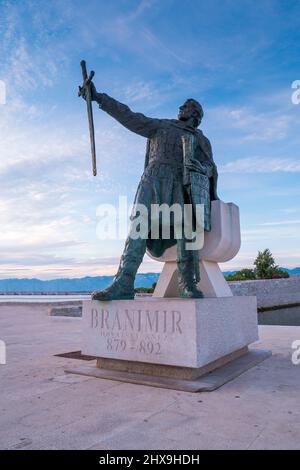 Statue of Croatian Duke Branimir, Nin, Croatia Stock Photo - Alamy