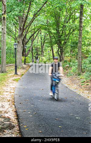 Bicycle Path, Riverside Park, New York City, New York, USA Stock Photo ...