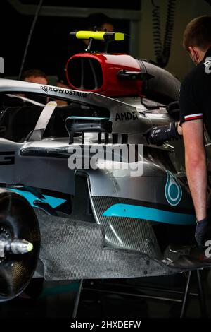 Mercedes AMG F1 Team W13, mechanical detail of engine covers and ...